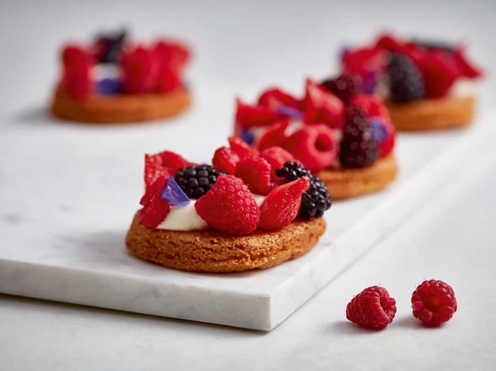 Tartelettes aux fraises et ganache basilic | Grands Moulins de Paris ...